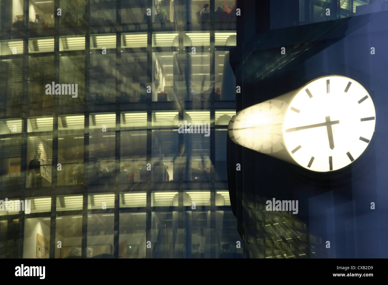 Radiant Clock and office building Stock Photo - Alamy