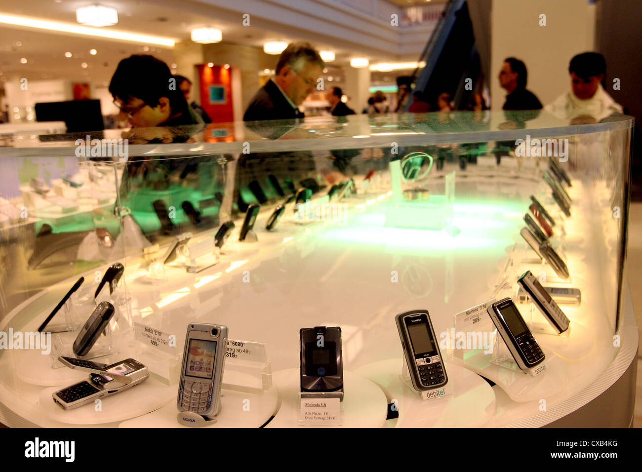 Berlin, cell phones in a department store Stock Photo - Alamy