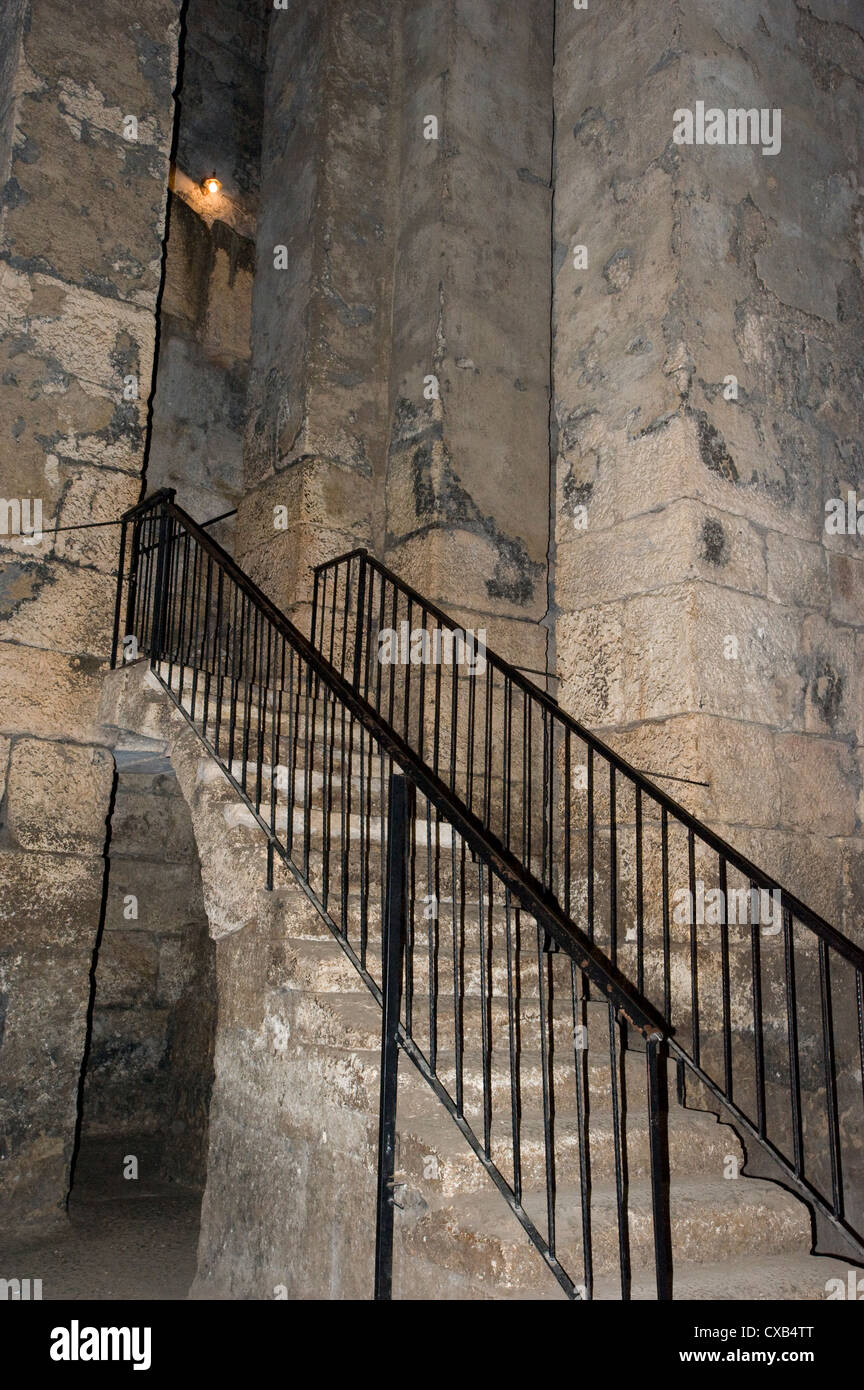 Cistern supplying water to castle of Dara, Mardin Stock Photo - Alamy