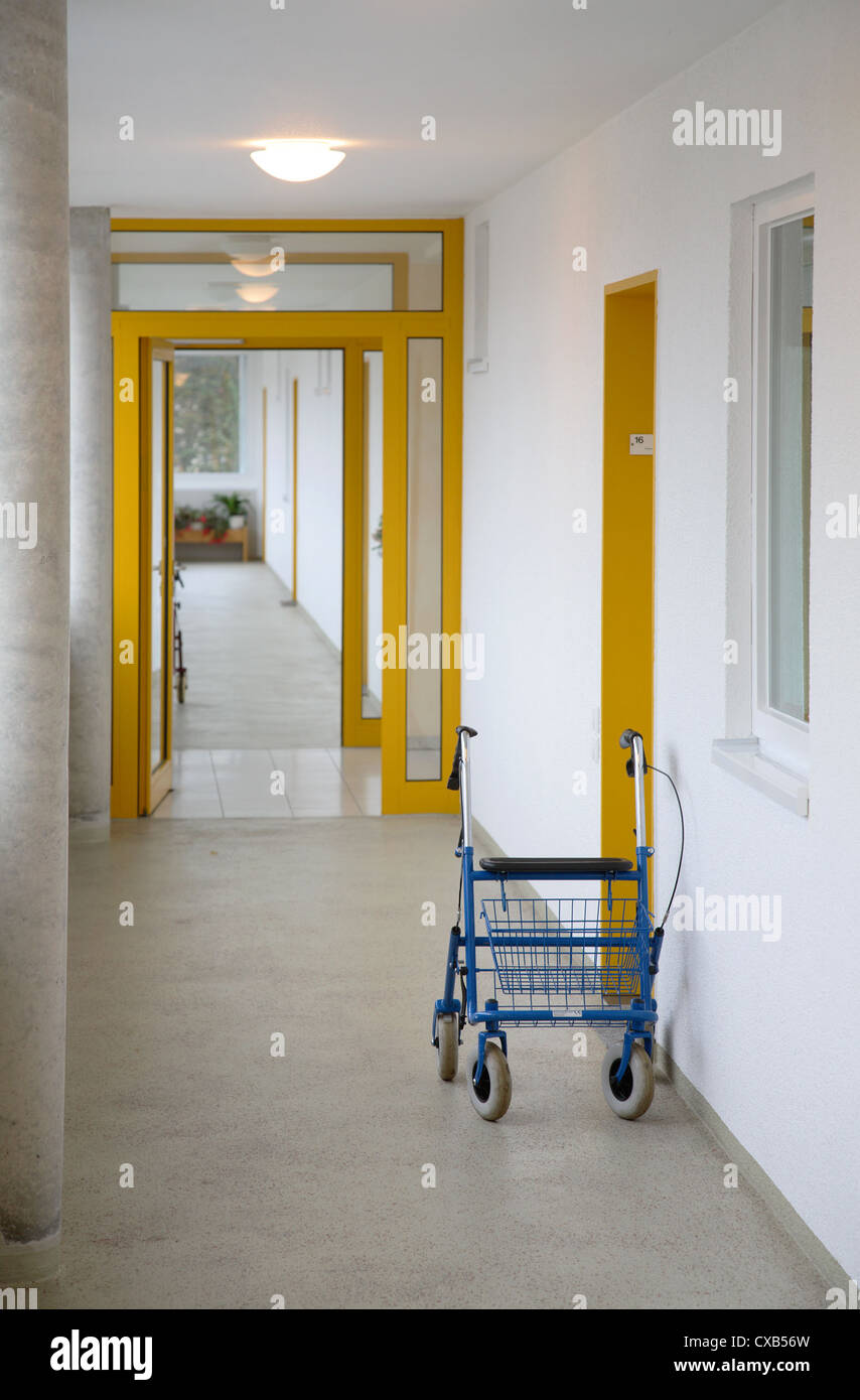 Senior living facility interior hi-res stock photography and images - Alamy