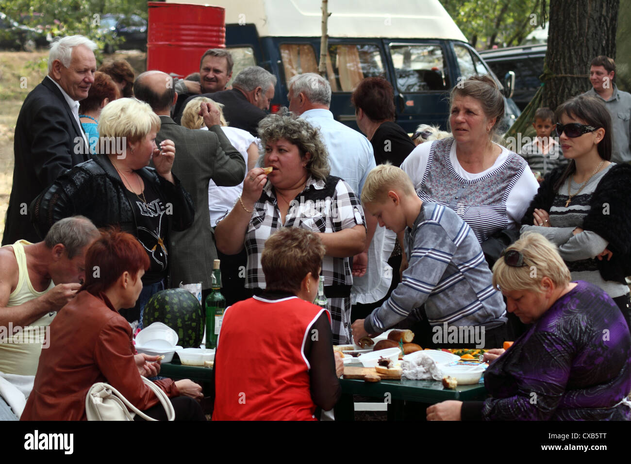 People have a dinner Stock Photo - Alamy