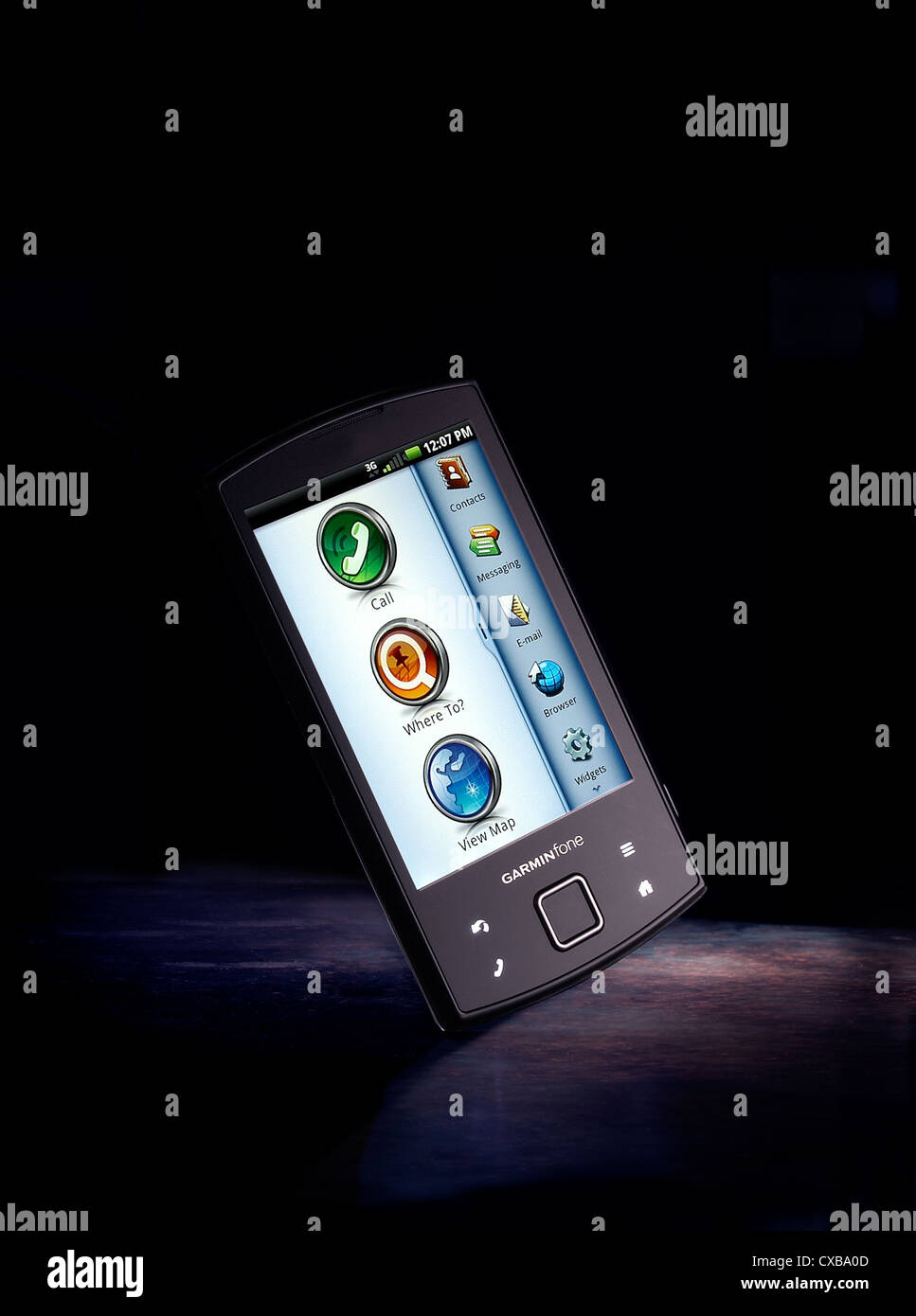 Android smart phone hi-res stock photography and images - Alamy
