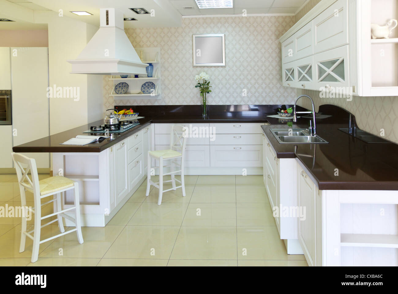Modern white kitchen. Indoor design Stock Photo - Alamy