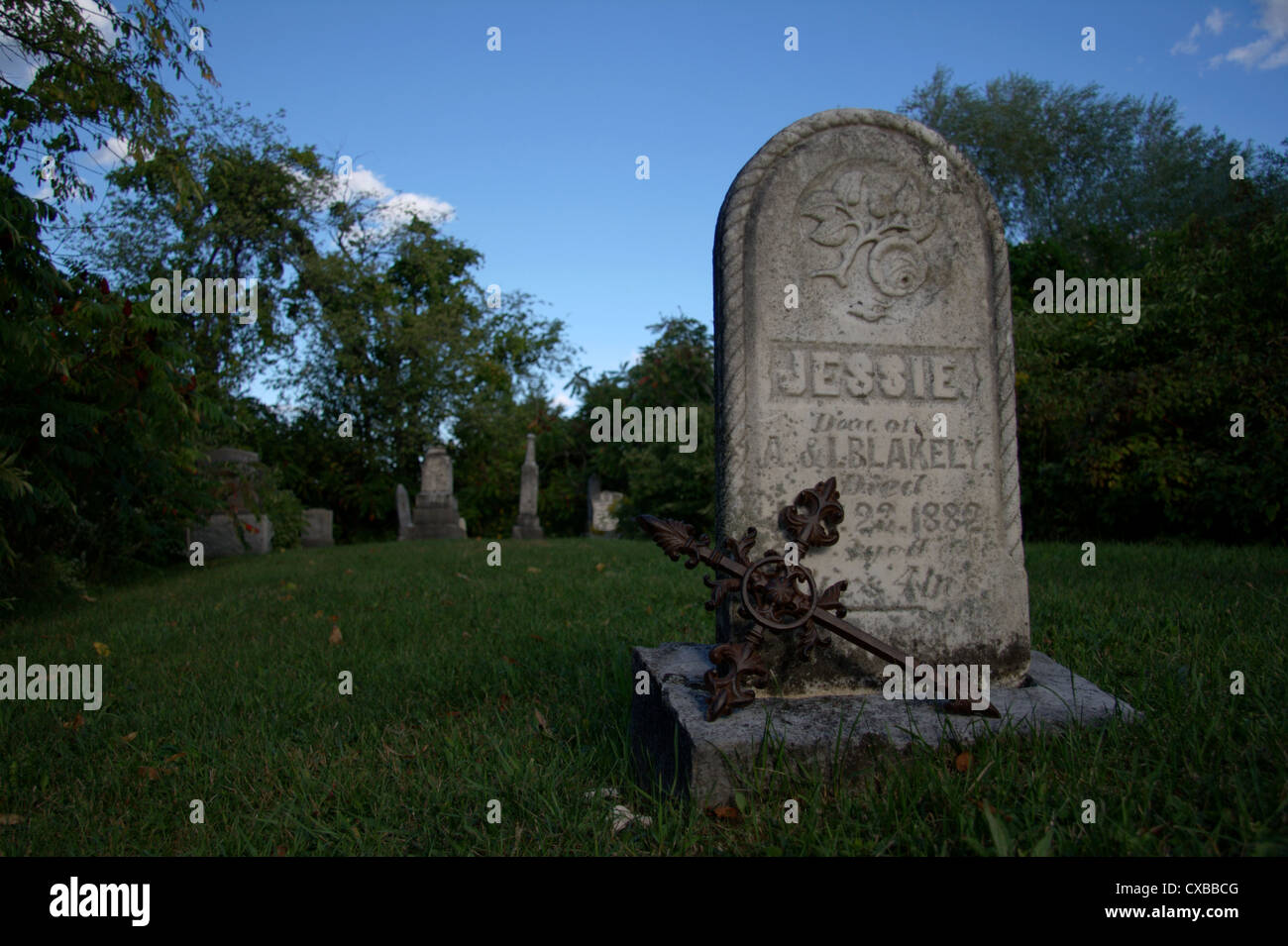 Gravestones wide hi-res stock photography and images - Alamy