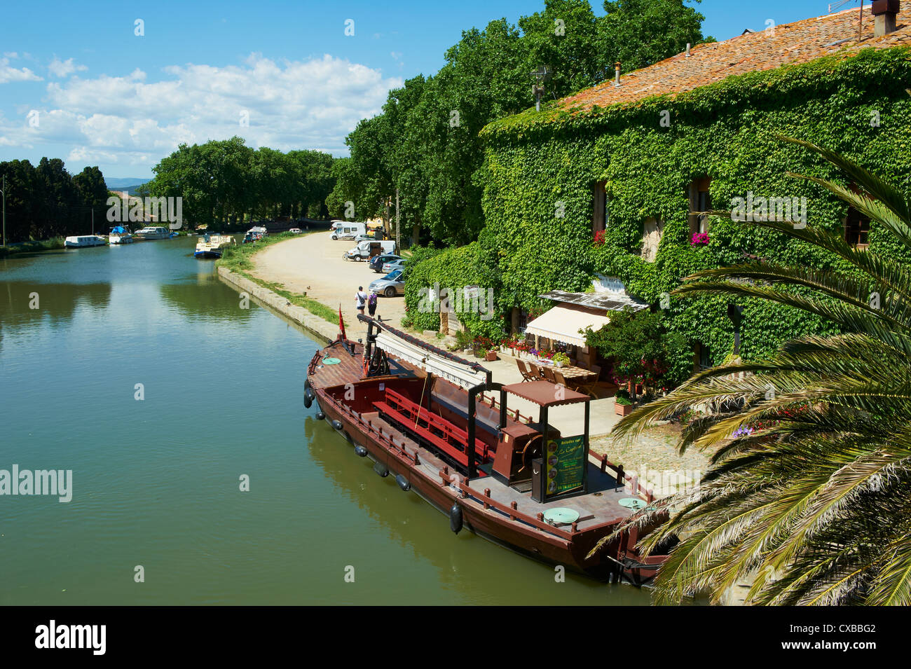 Canal du midi le somail hi-res stock photography and images - Alamy
