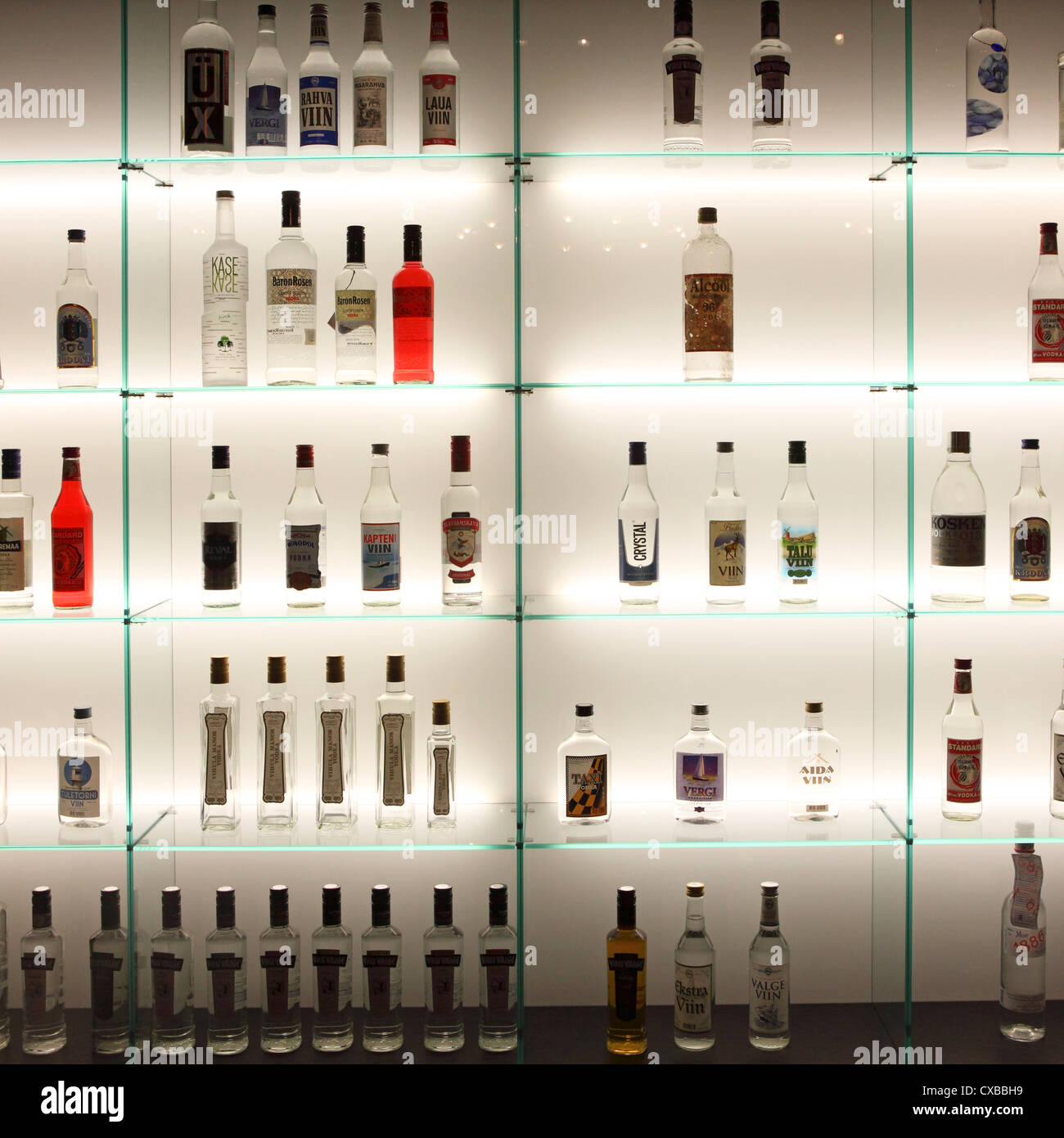 Vodka bottles hi-res stock photography and images - Alamy