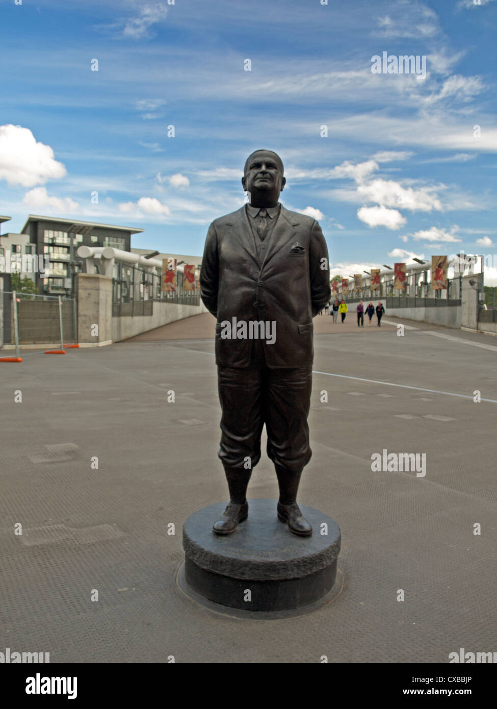 Herbert Chapman Statue