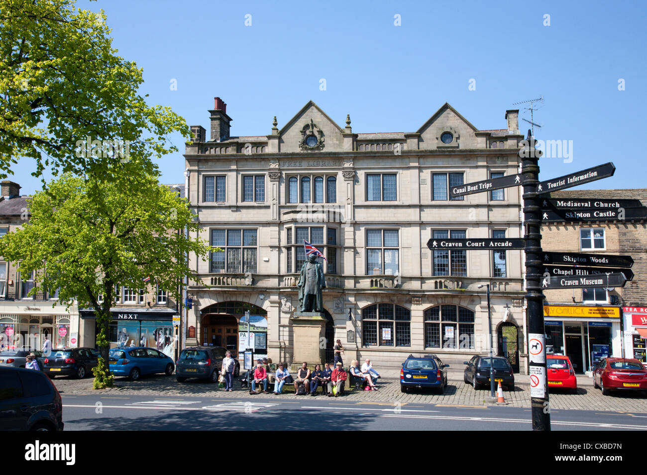Skipton High Street and Library, Skipton, North Yorkshire, Yorkshire ...