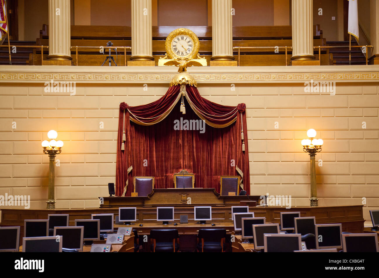 State assembly speaker hi-res stock photography and images - Alamy