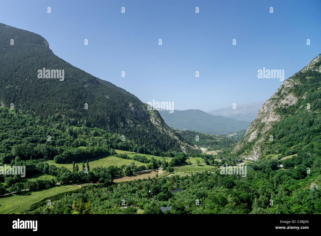 Benasque valley hi-res stock photography and images - Alamy