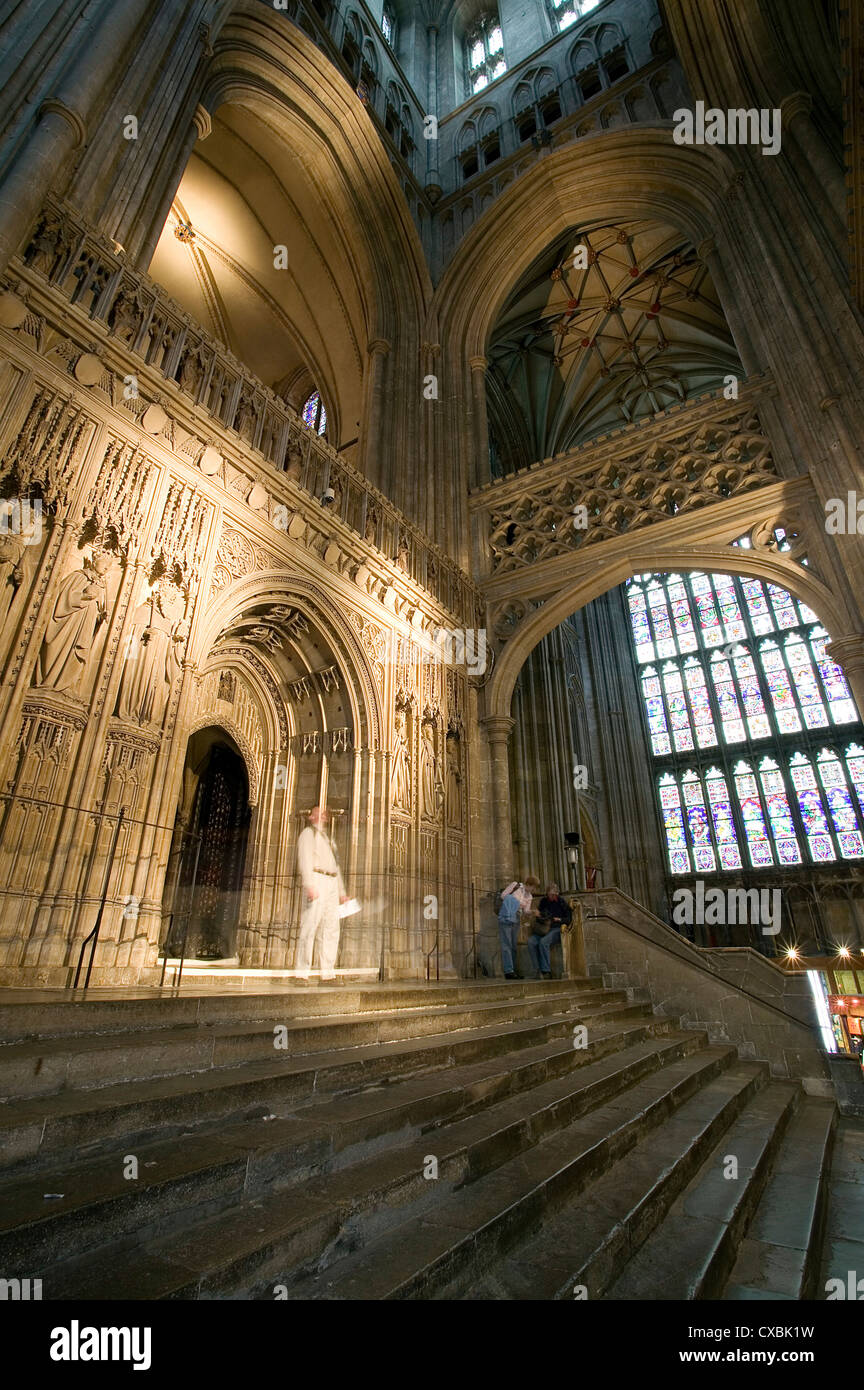 Canterbury cathedral precincts hi-res stock photography and images - Alamy