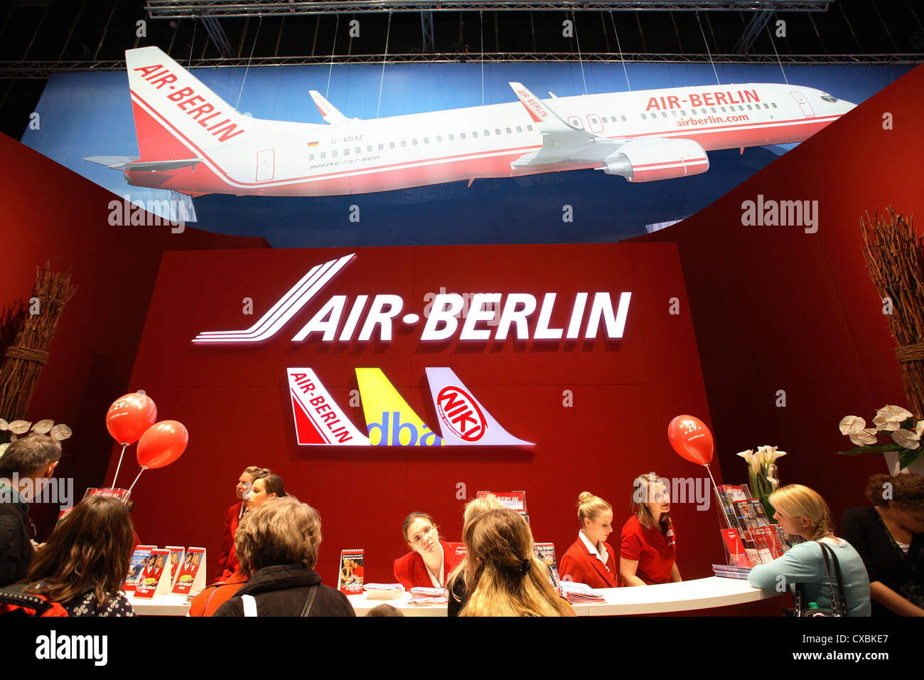 State charter airline hi-res stock photography and images - Alamy