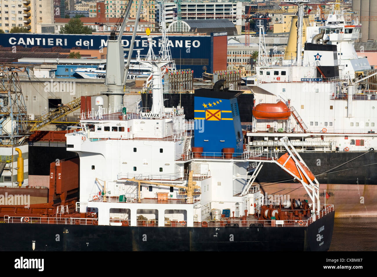 Naples port hi-res stock photography and images - Alamy