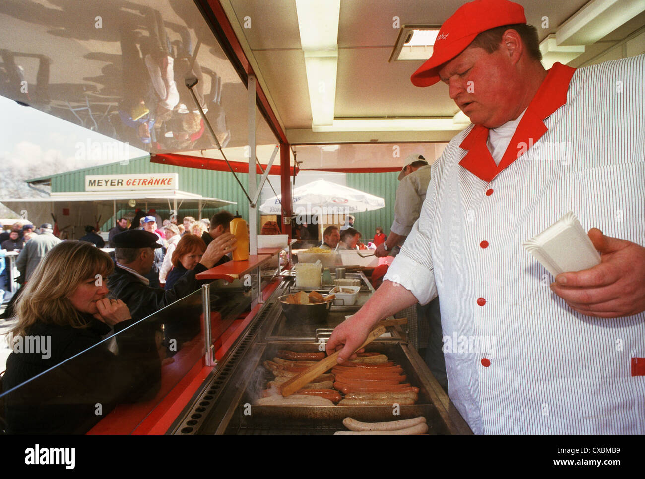 Portly man hi-res stock photography and images - Alamy