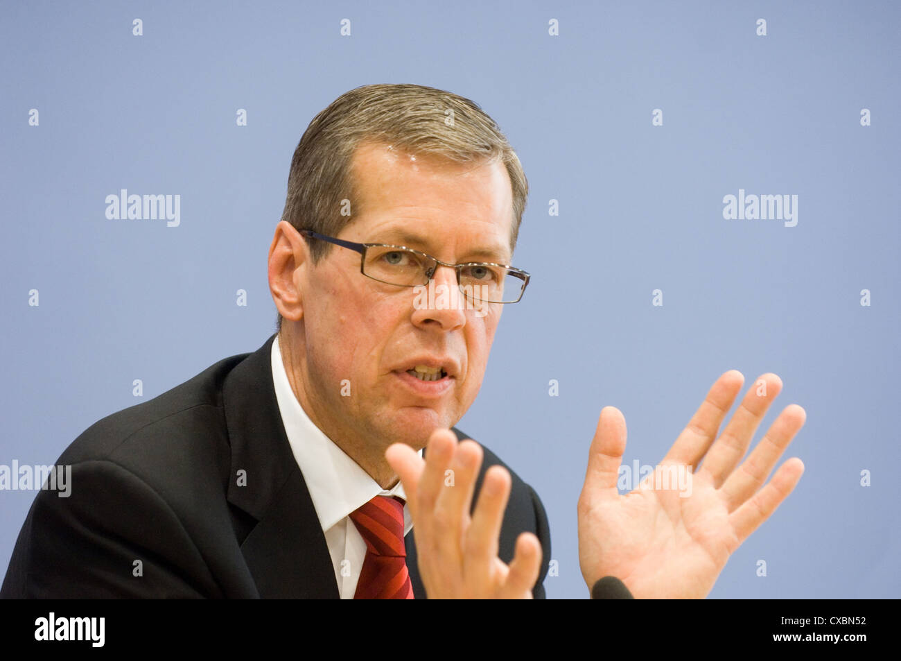 Military officer of the german bundestag horizontal hi-res stock ...