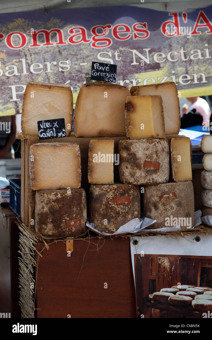 French market cheese stall with people trying samples Stock Photo - Alamy