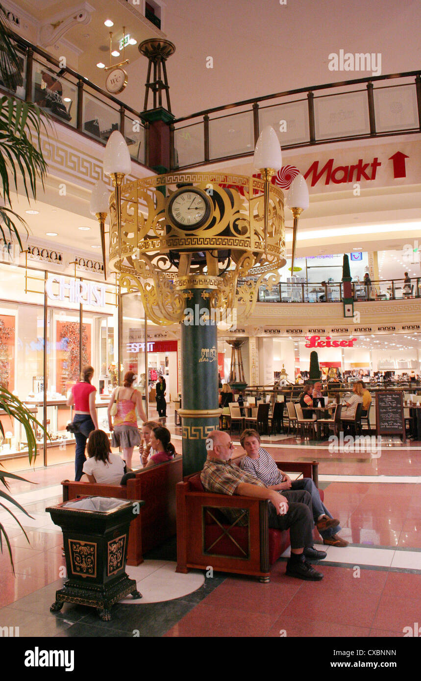 Cus logo hi-res stock photography and images - Alamy