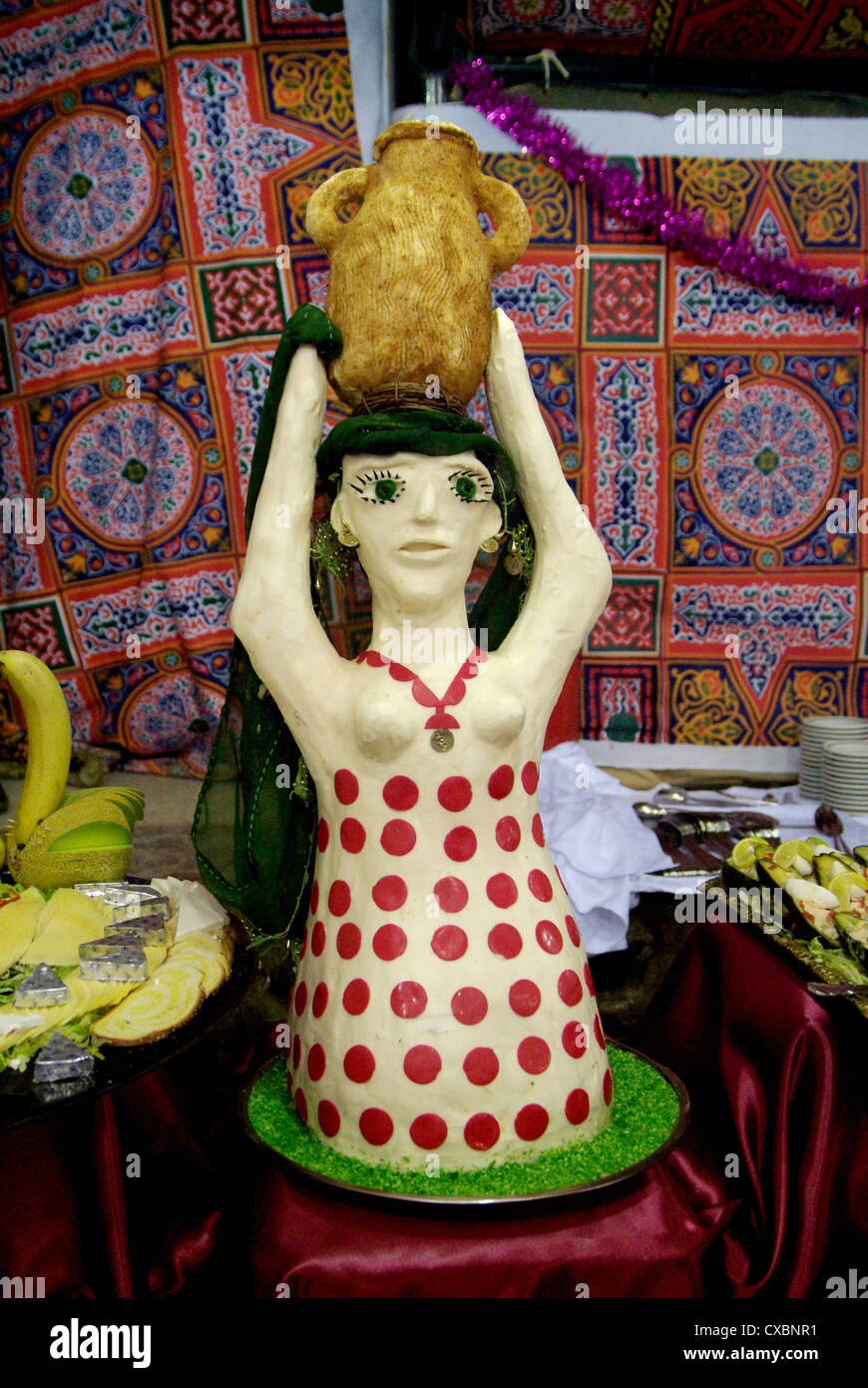 Molded decoration hi-res stock photography and images - Alamy