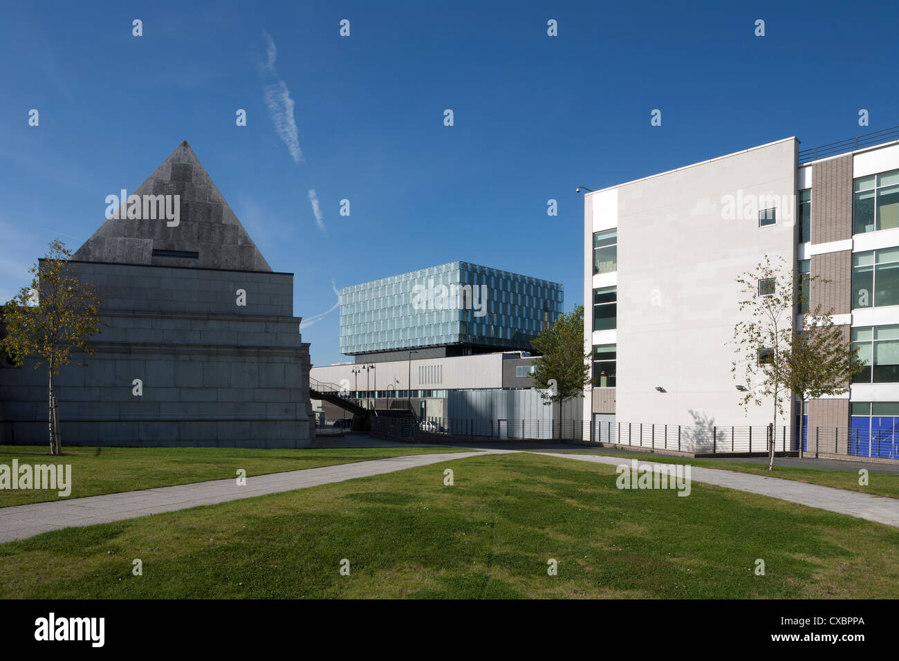 University of Liverpool Faculty of Engineering Building Stock Photo - Alamy