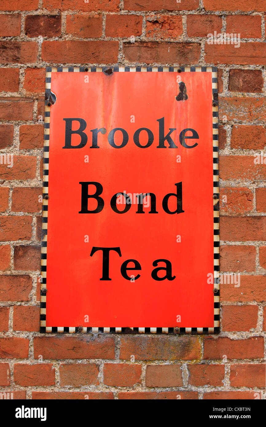 Brooke bond tea sign hi-res stock photography and images - Alamy