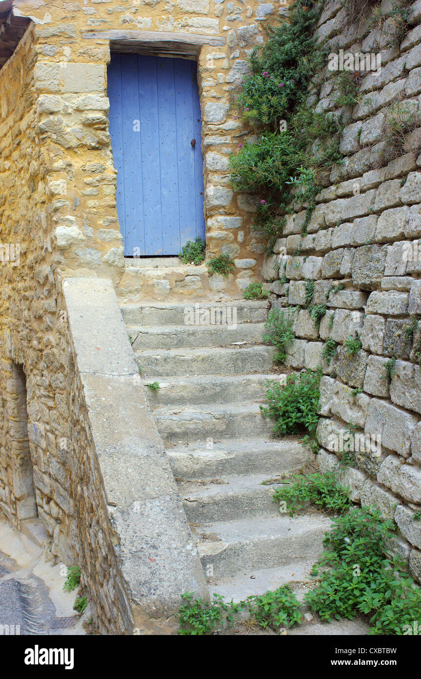 Provencal door provence france hi-res stock photography and images - Alamy