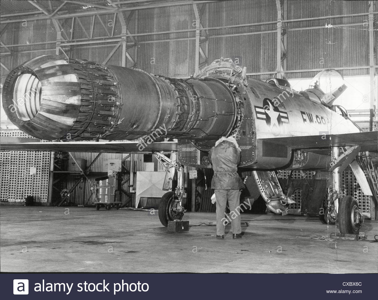 P&W J57 engine for F-100D - specifications? - Aircraft Cold War ...