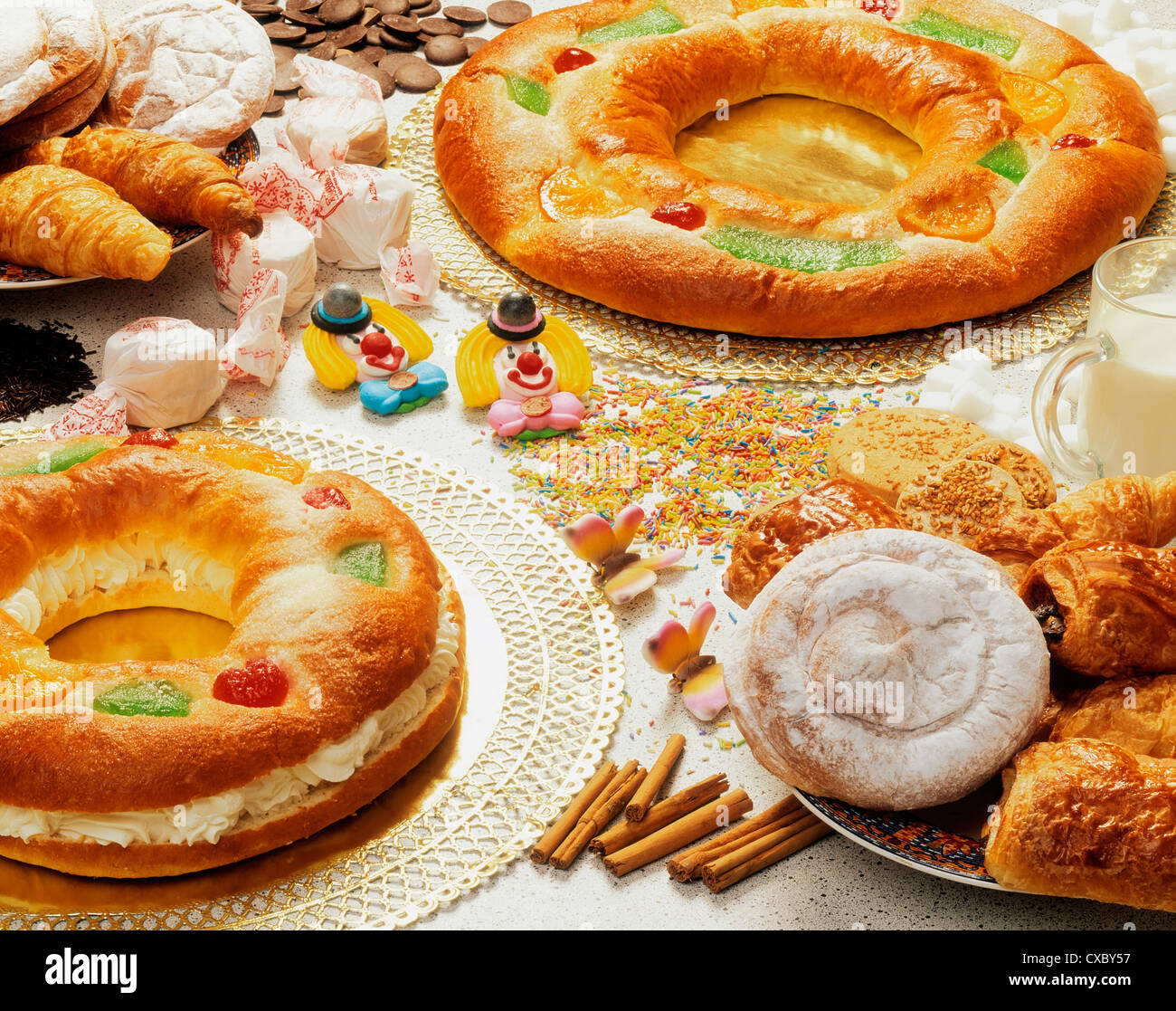 Kings Roscon typical Christmas sweet Stock Photo - Alamy