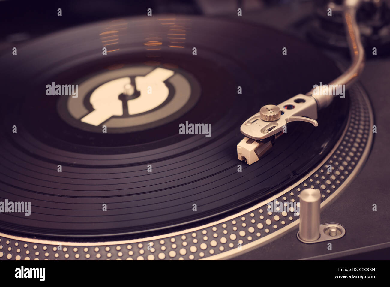 Vinyl player close up photo Stock Photo - Alamy