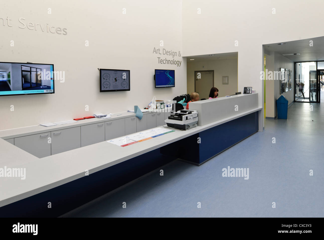 Strood Academy, Strood, United Kingdom. Architect: Nicholas Hare ...