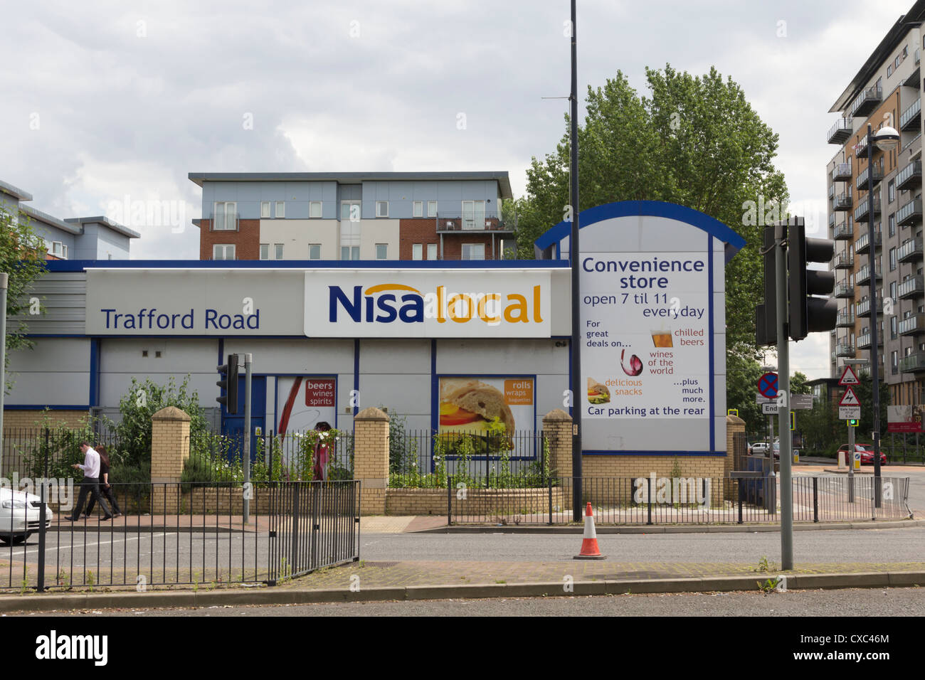 Nisa local convenience store hi-res stock photography and images - Alamy