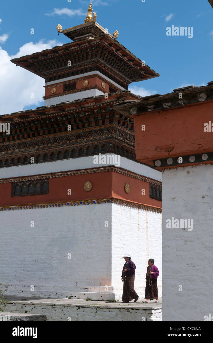 Female worship walking around hi-res stock photography and images - Alamy