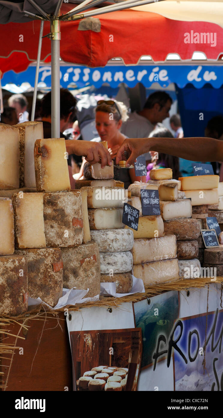 French market cheese stall with people trying samples Stock Photo - Alamy