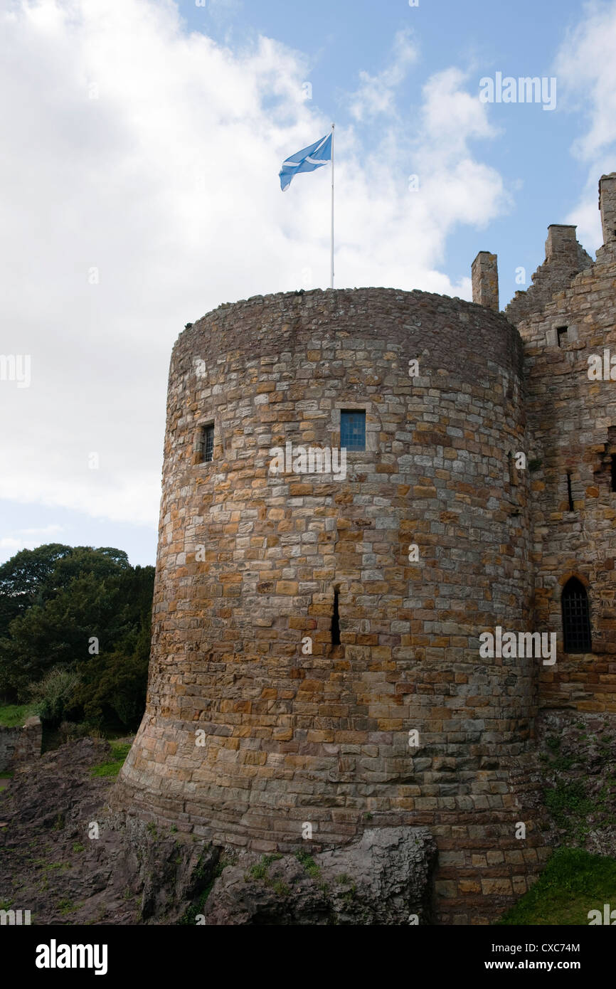 Architecture donjon keep hi-res stock photography and images - Alamy