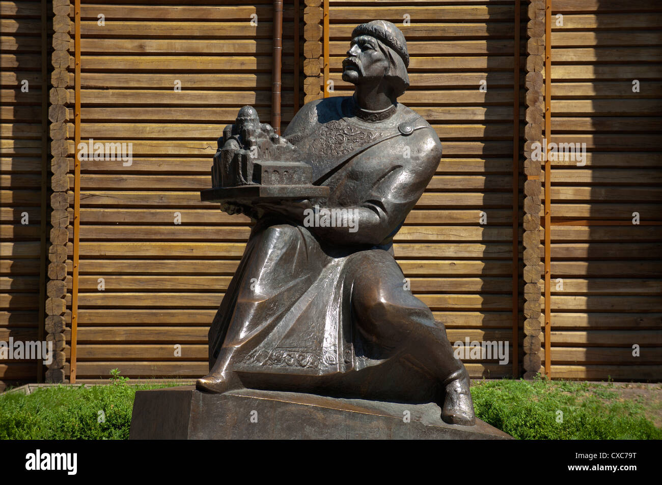 Statue of Yaroslav The Wise at The Golden Gate, Kiev, Ukraine, Europe ...
