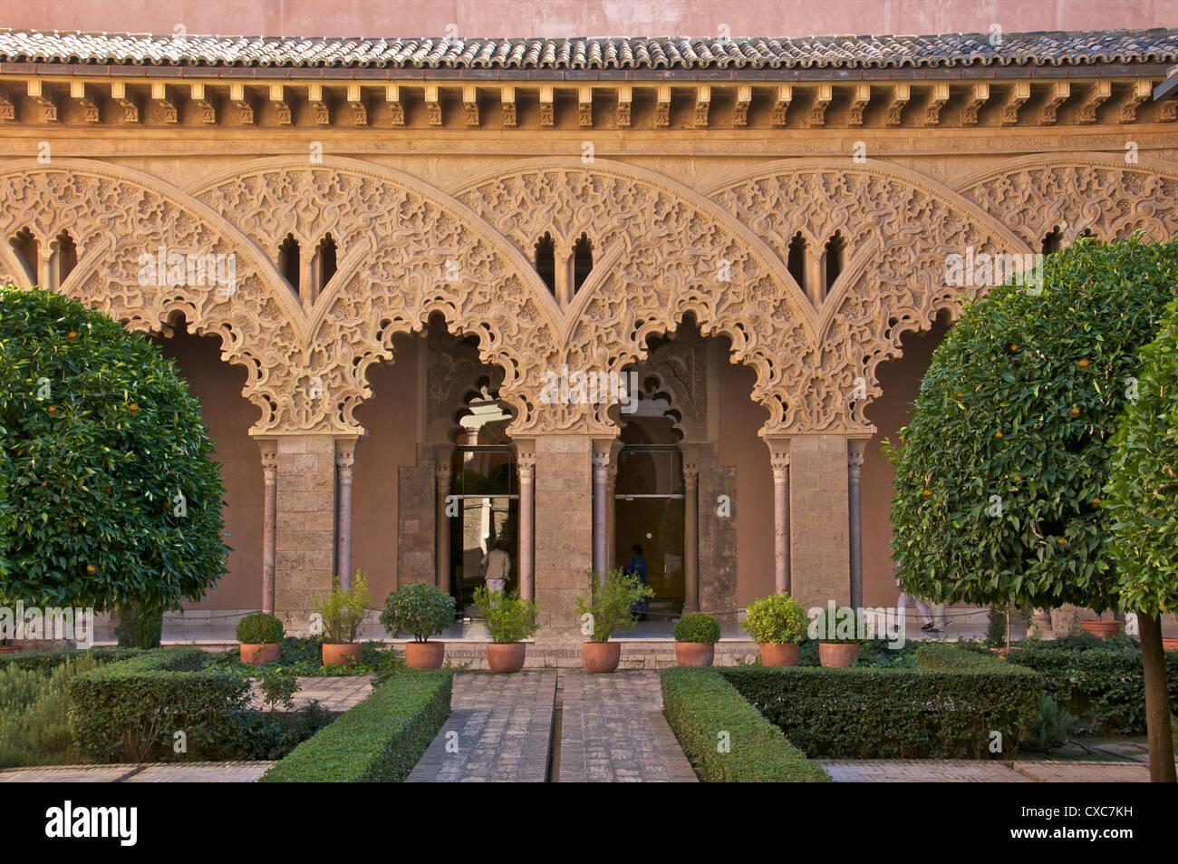 Patio de Santa Isabel, Aljaferia Palace dating from the 11th century ...