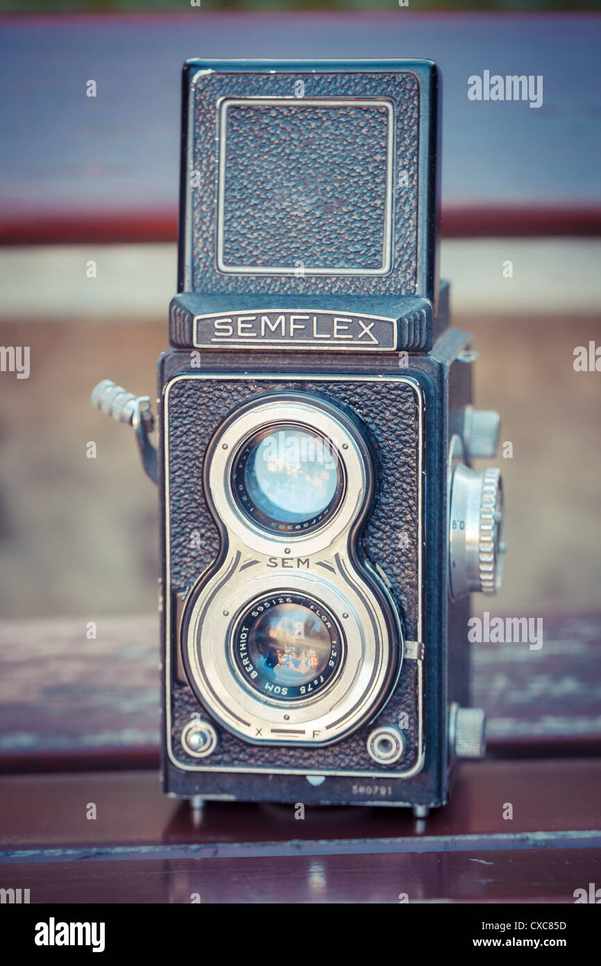 The beautiful design of an old analogic vintage camera Stock Photo - Alamy