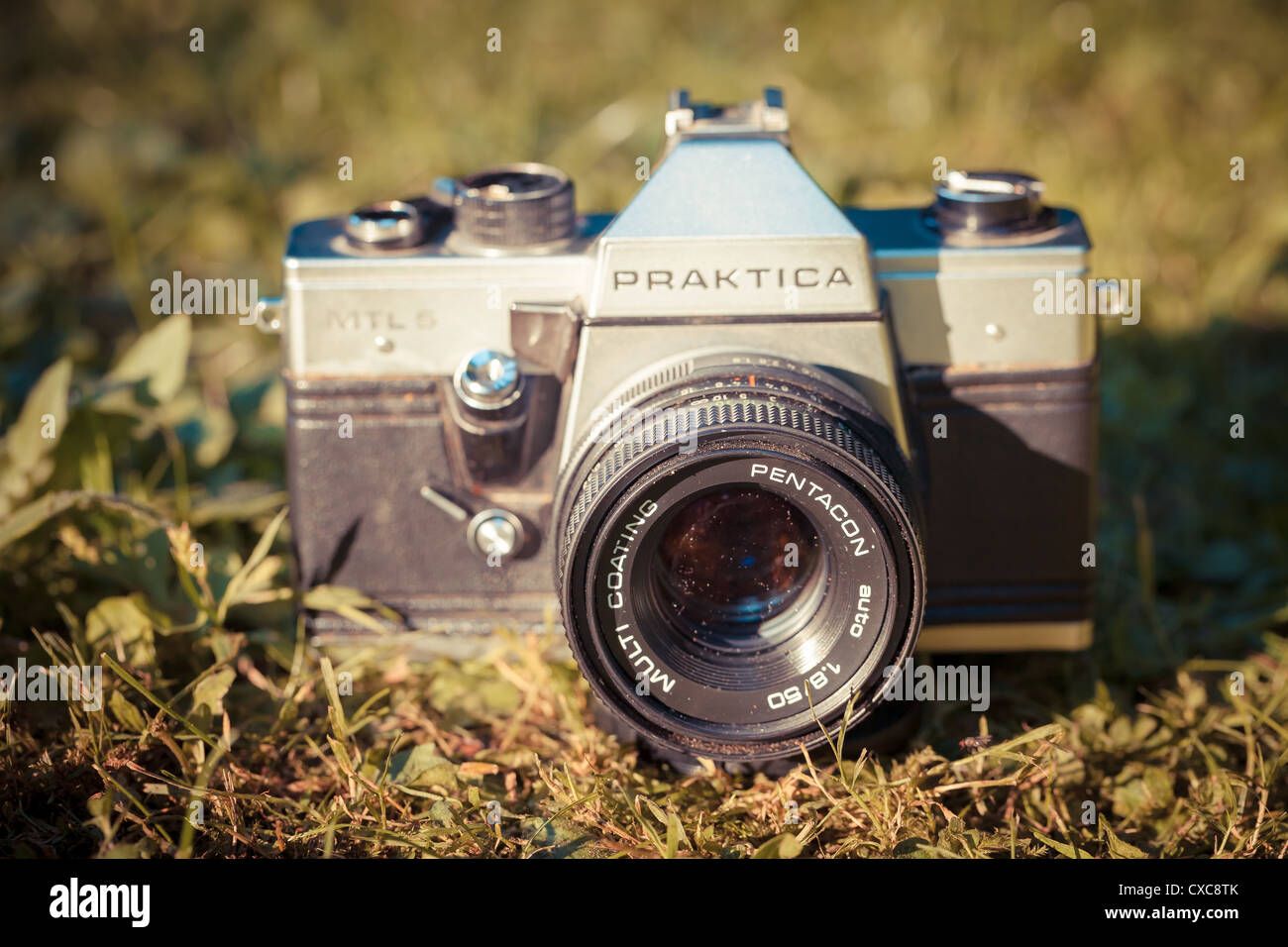 The beautiful design of an old analogic vintage camera Stock Photo - Alamy