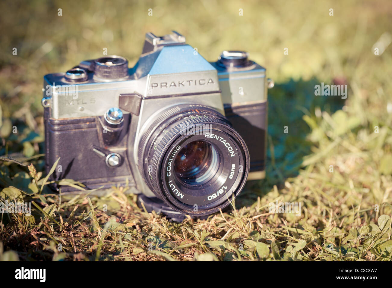 The beautiful design of an old analogic vintage camera Stock Photo - Alamy