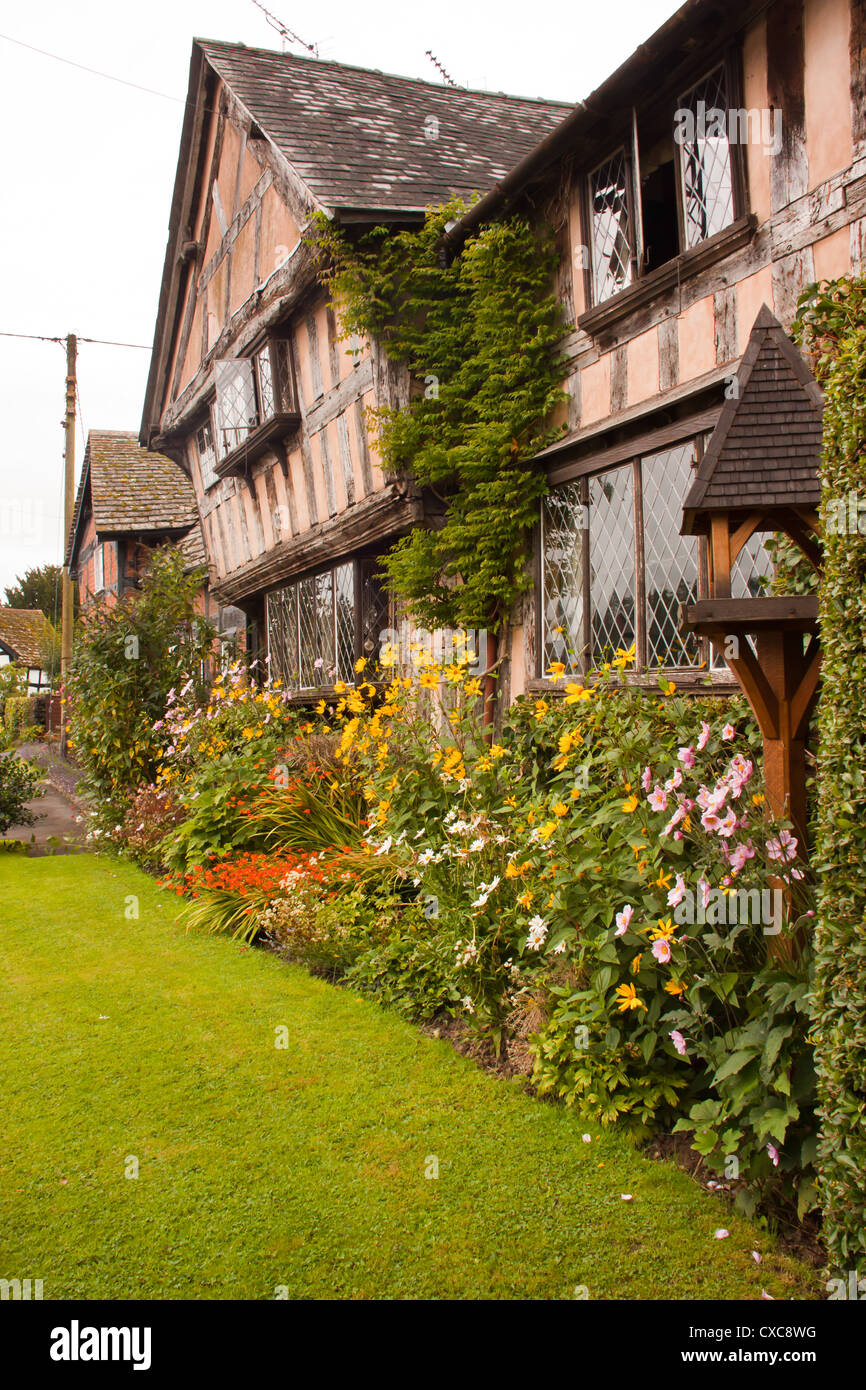 Medieval farm hi-res stock photography and images - Alamy