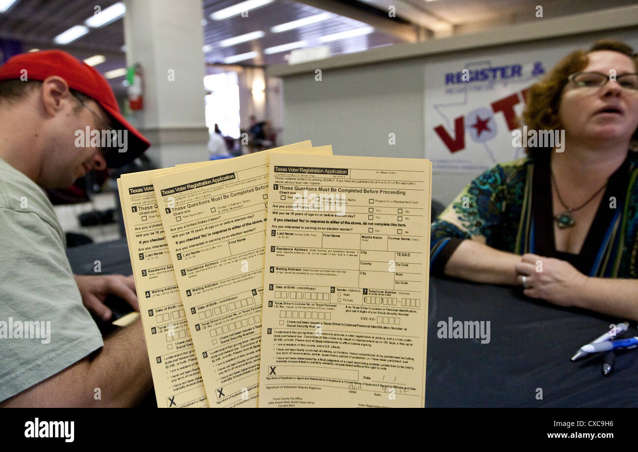 Voter registration cards for Texas residents set-up Austin Community ...