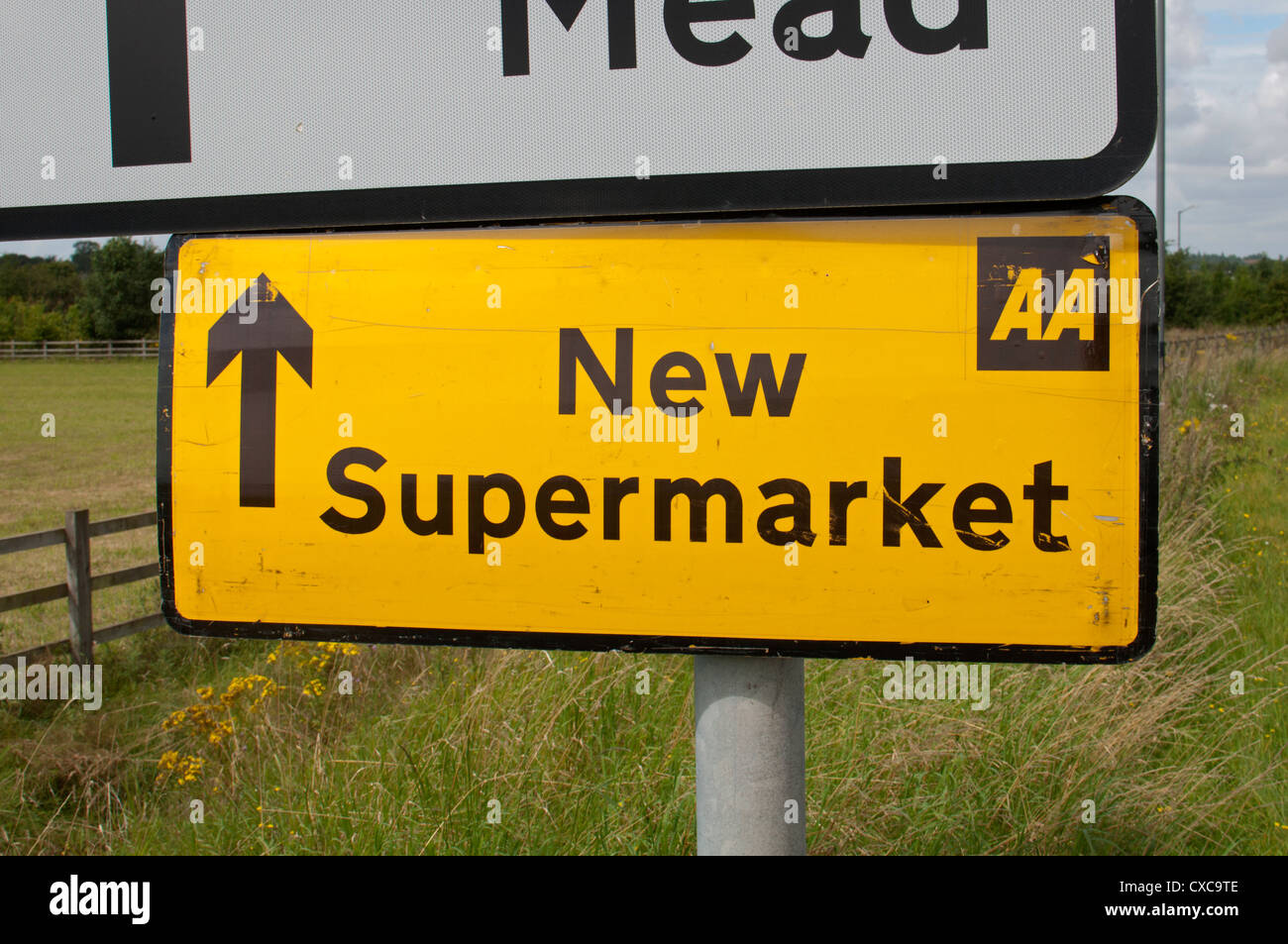 Aa signs hi-res stock photography and images - Alamy