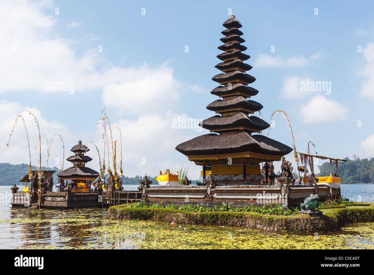 Befog Pura Ulun Danu Temple, Bali Indonesia Stock Photo - Alamy