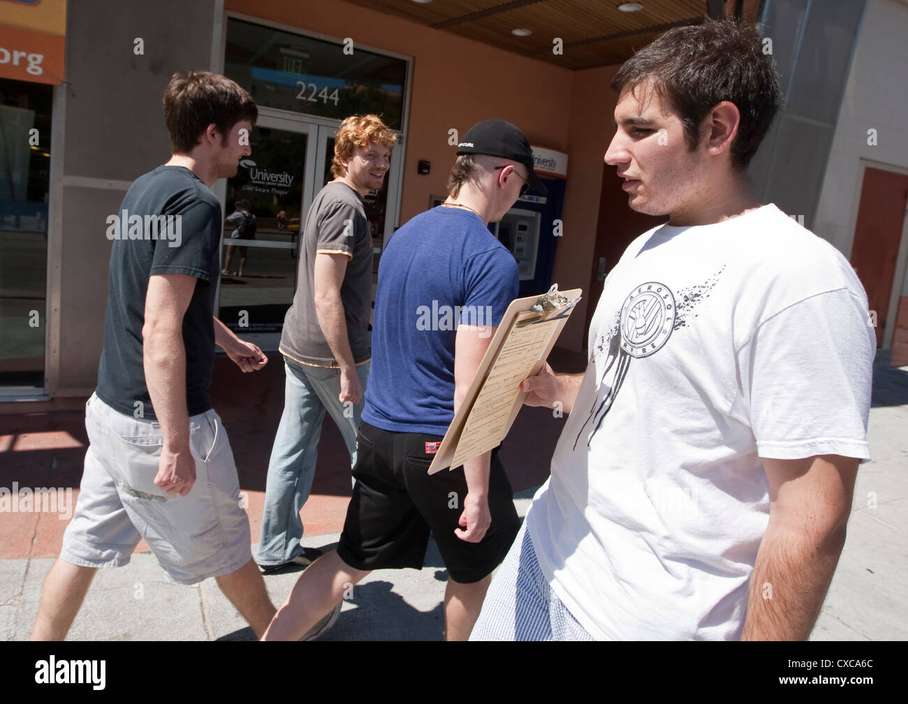 University of Texas at Austin campus for students to register to vote ...