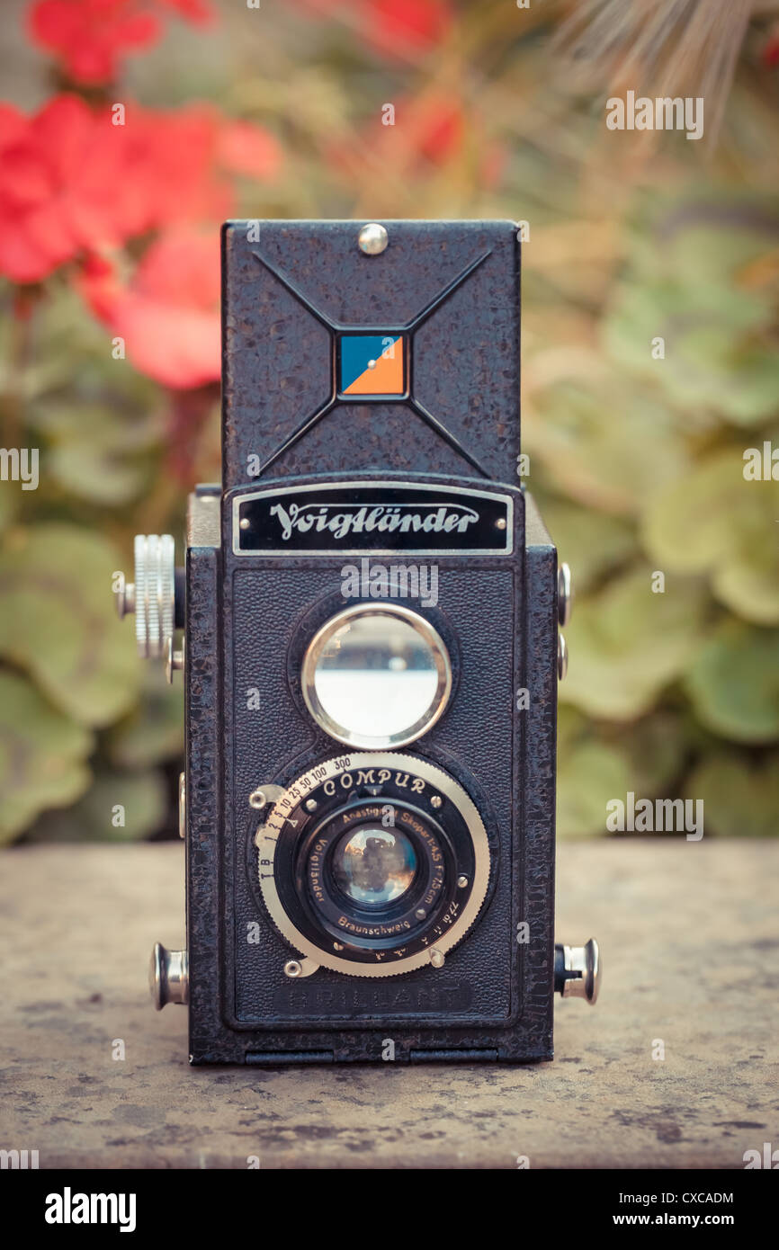 The beautiful design of an old analogic vintage camera Stock Photo - Alamy