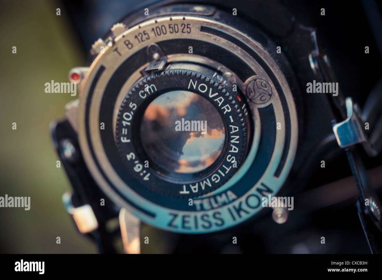 The beautiful design of an old analogic vintage camera Stock Photo - Alamy