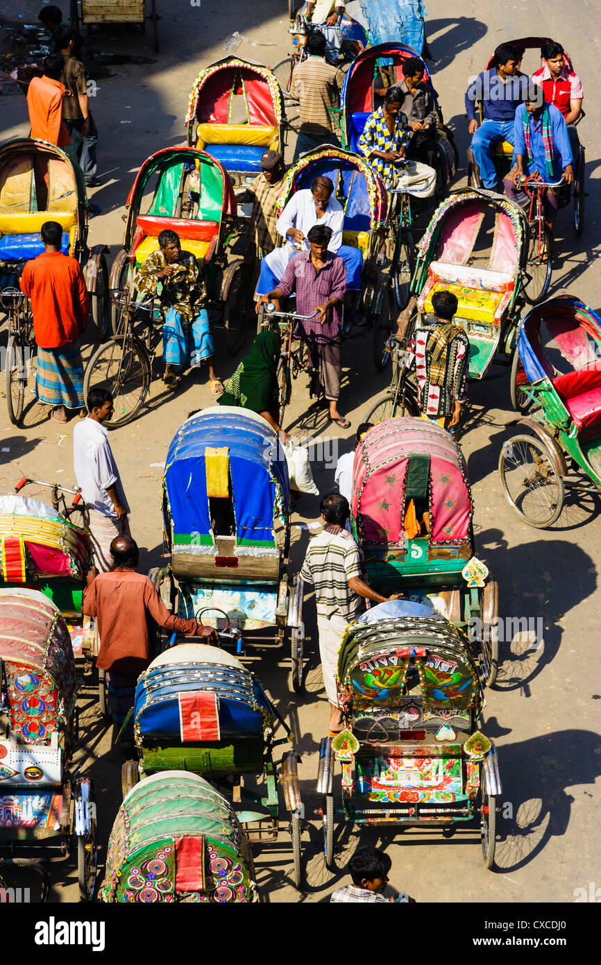 Dhaka traffic jam hi-res stock photography and images - Alamy