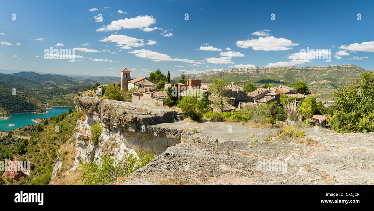 Siurana village hi-res stock photography and images - Alamy