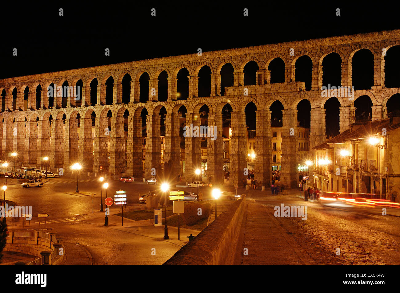Antiguos acueductos romanos hi-res stock photography and images - Alamy