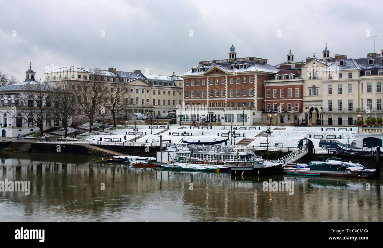 Richmond Upon Thames,Surrey,Uk, Thames riverside view in Winter, Snow ...