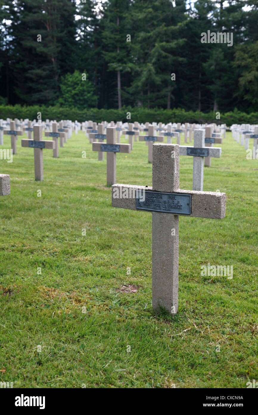 First World War Cemetery Le Linge 1914-18 French war graves in the ...